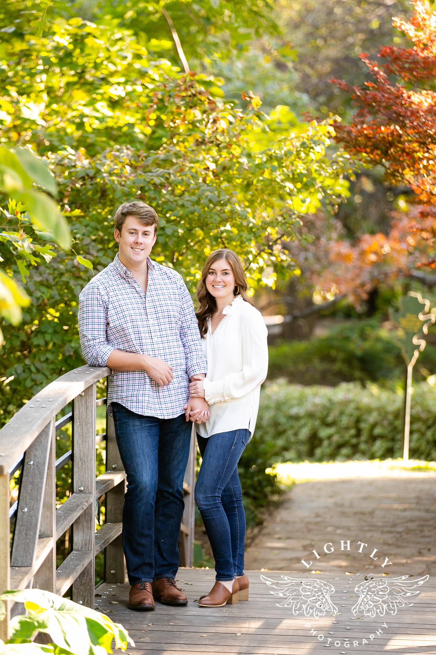 Mary Kelly + Jay | Engagement Session at Fort Worth Botanic Gardens ...