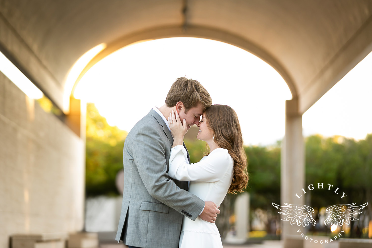 Mary Kelly + Jay | Engagement Session at Fort Worth Botanic Gardens ...