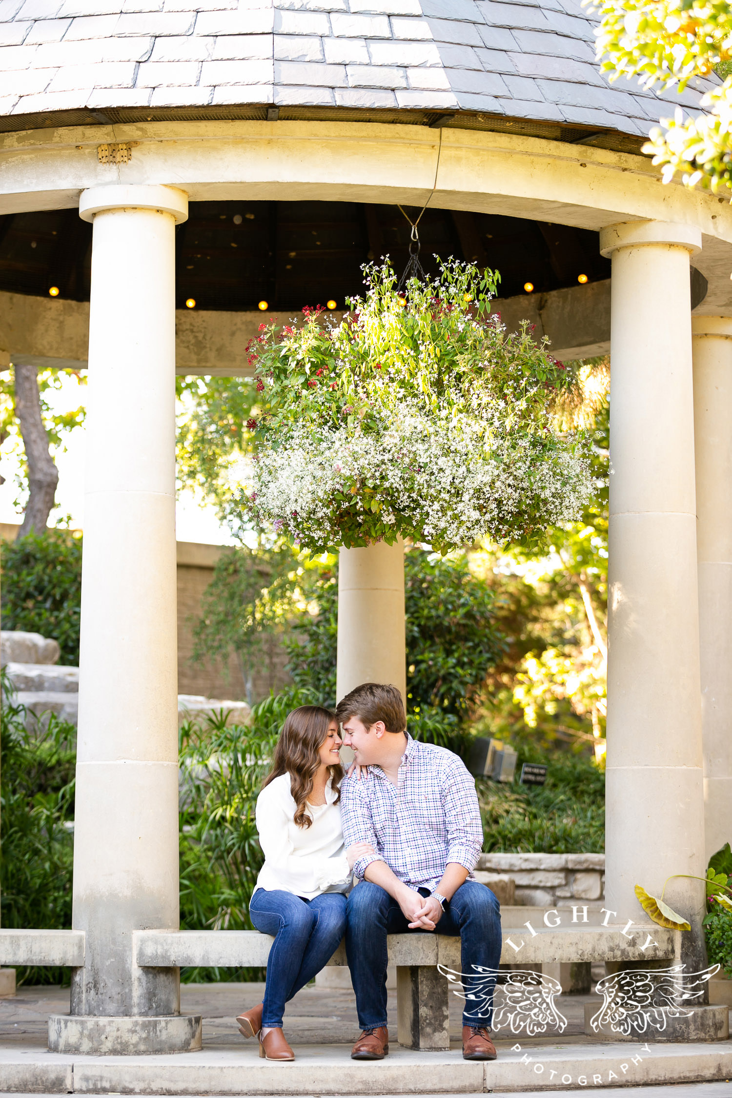 Mary Kelly + Jay | Engagement Session at Fort Worth Botanic Gardens ...