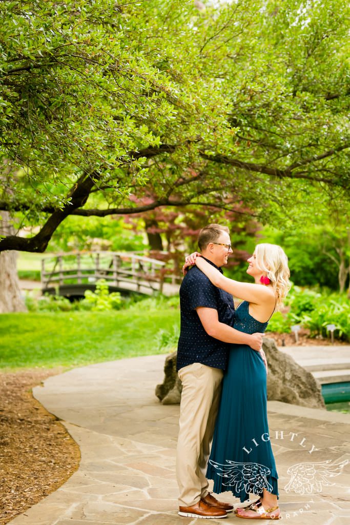Kelly + Ben | Engagement Session at the Fort Worth Botanic Garden and ...